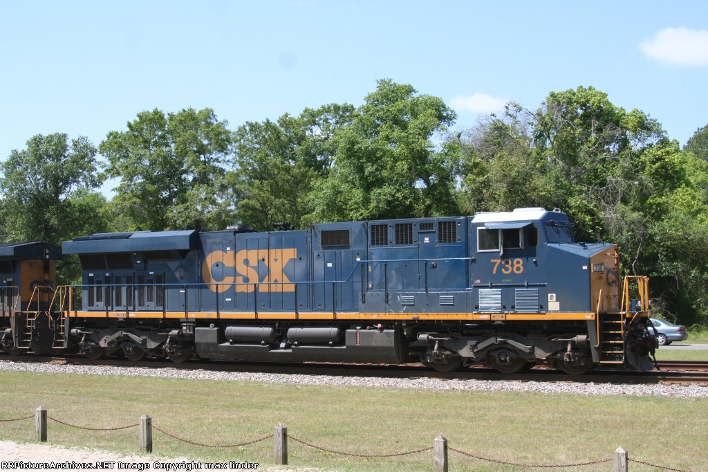 CSX 739